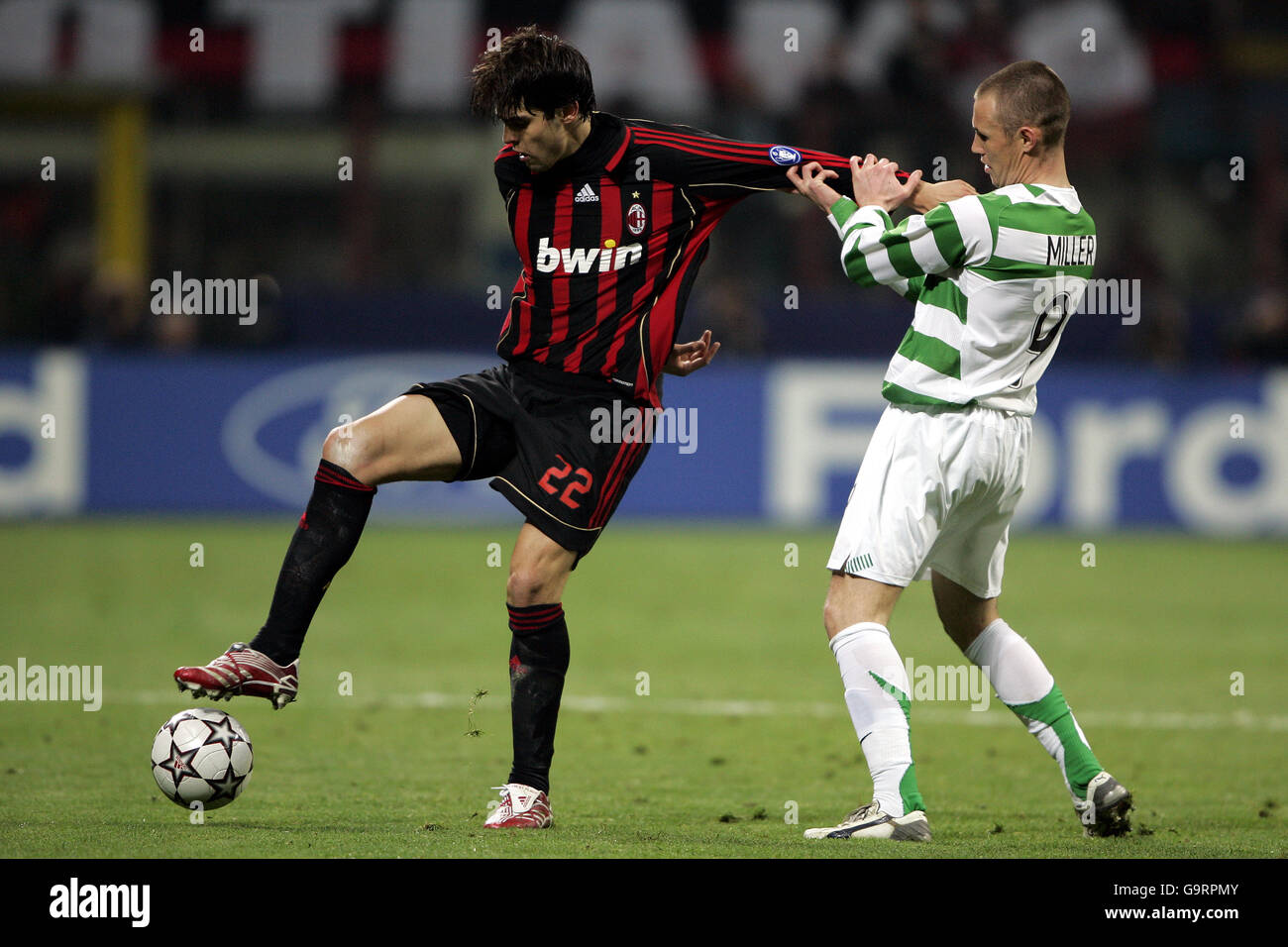 Soccer - UEFA Champions League - First Knockout Round - Second Leg - AC Milan v Celtic ...