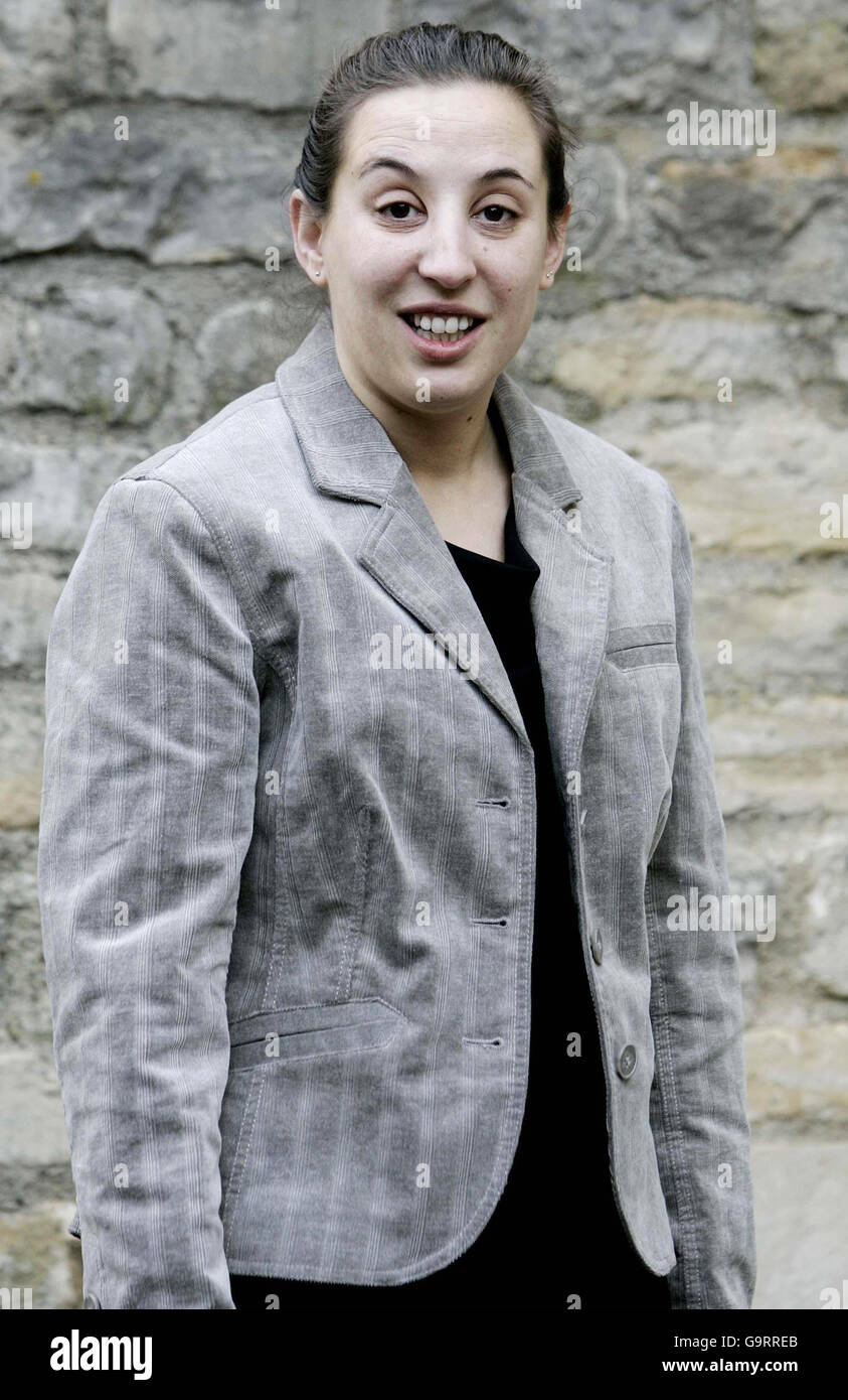 Susan hull hi-res stock photography and images - Alamy