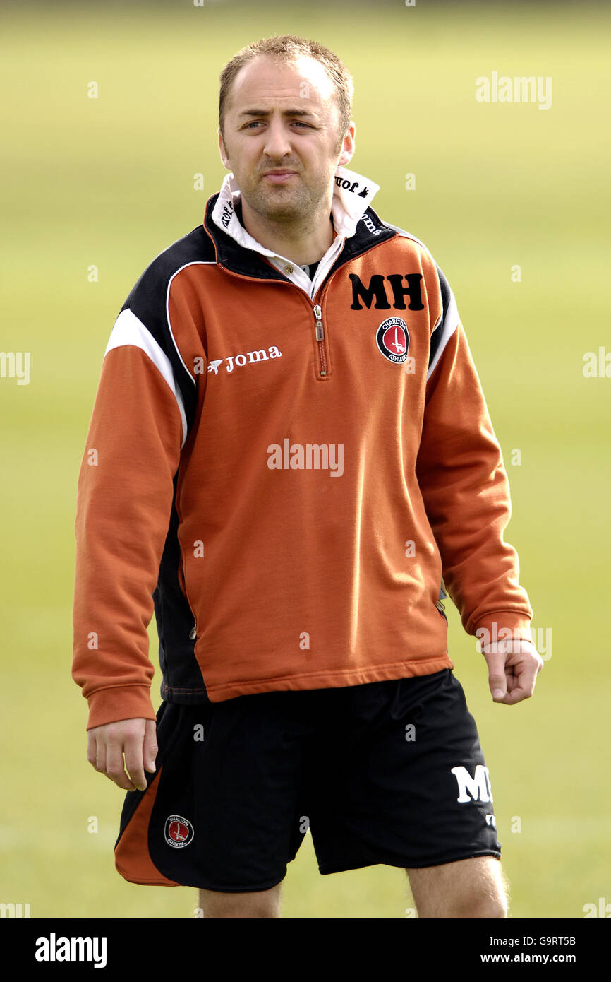 Charlton athletic academy sports scientist mike hurn hi-res stock ...