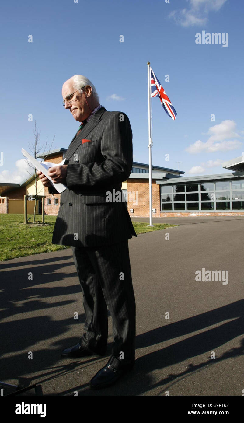 Colonel David Black, a former commanding officer of the Queen's ...