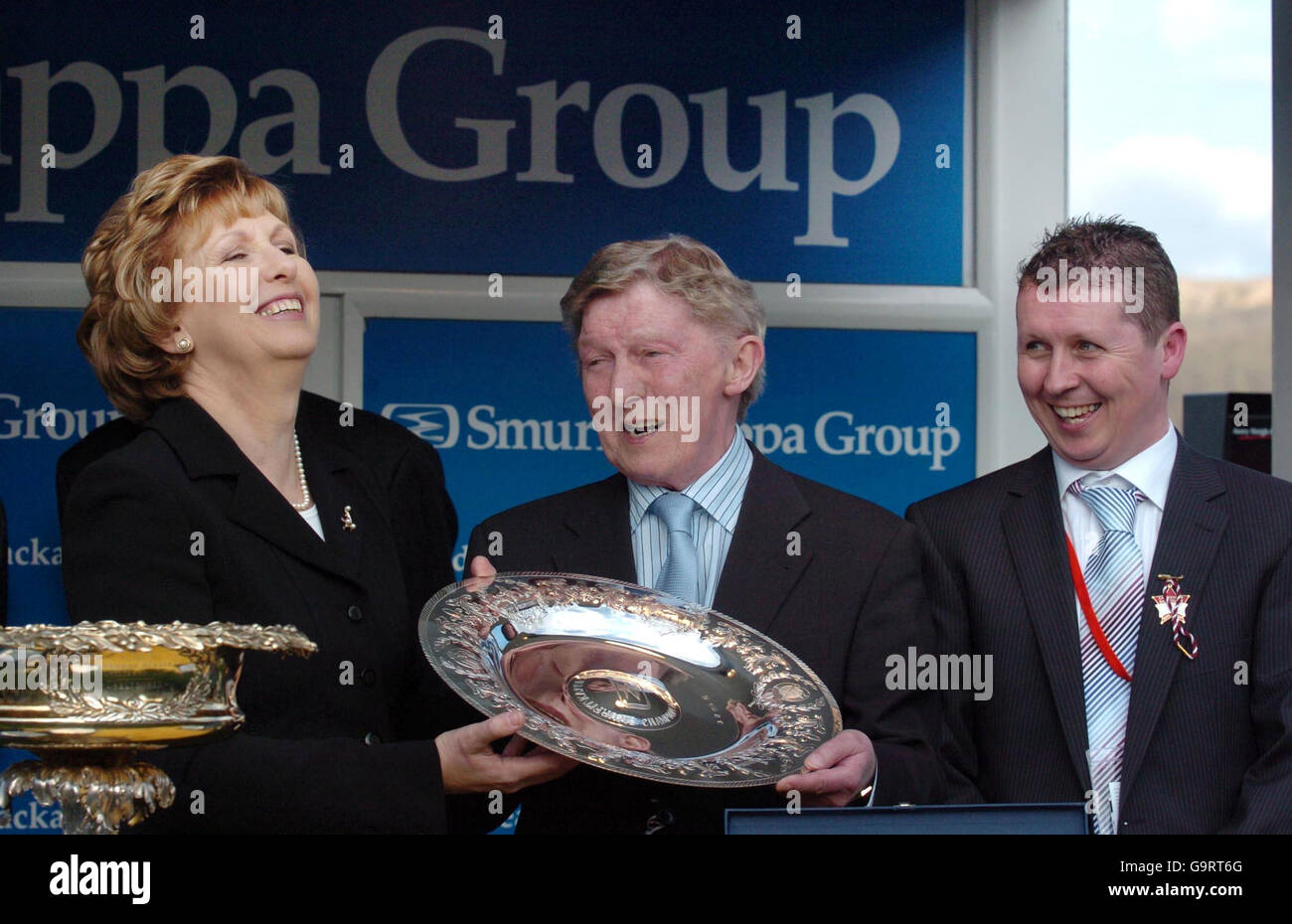 Bill hennessy hi-res stock photography and images - Alamy