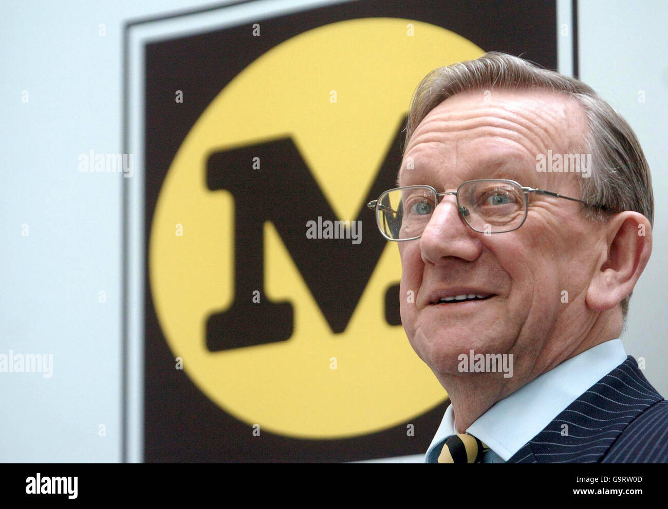 Ken morrison hi-res stock photography and images - Alamy