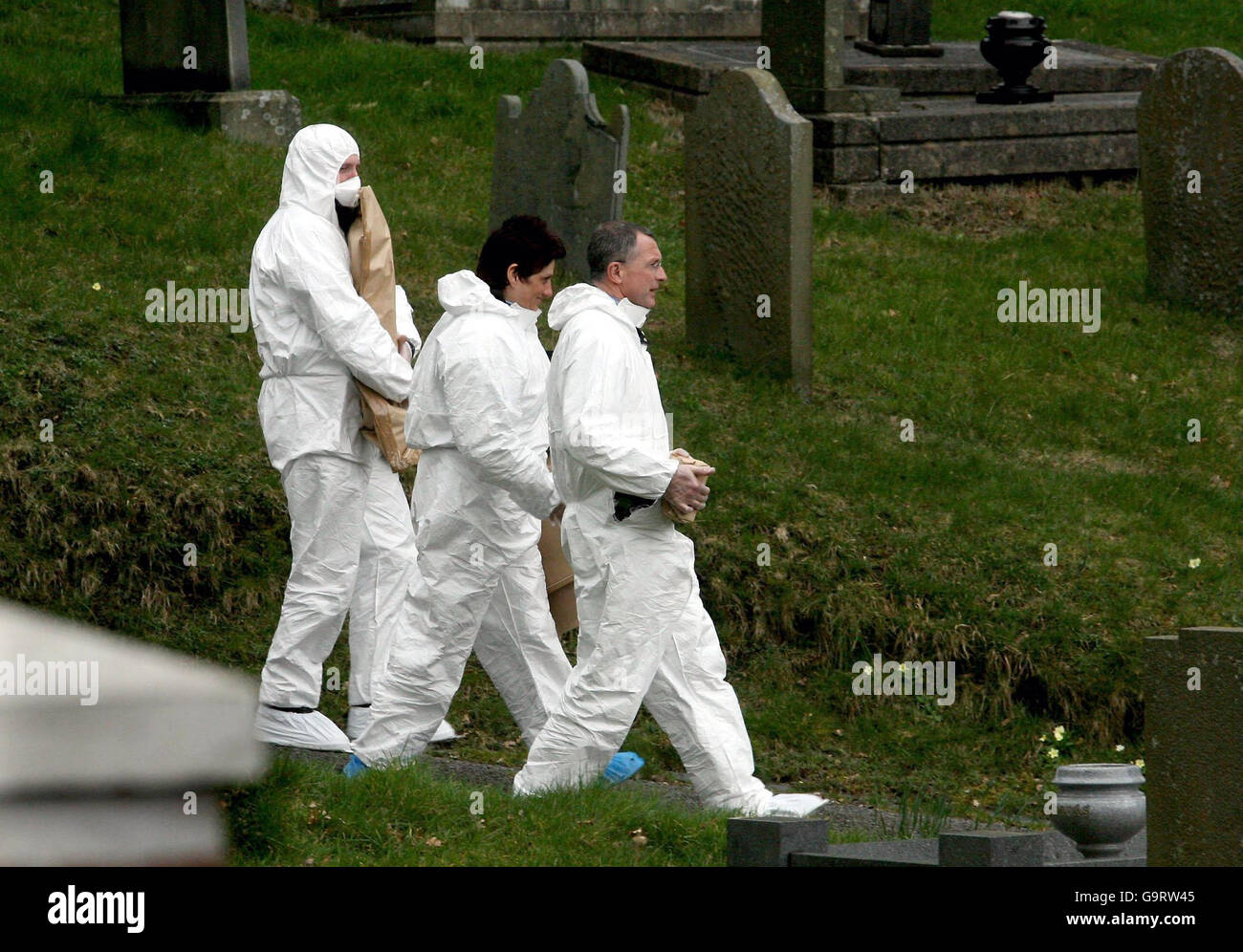 Evidence tent hi-res stock photography and images - Alamy