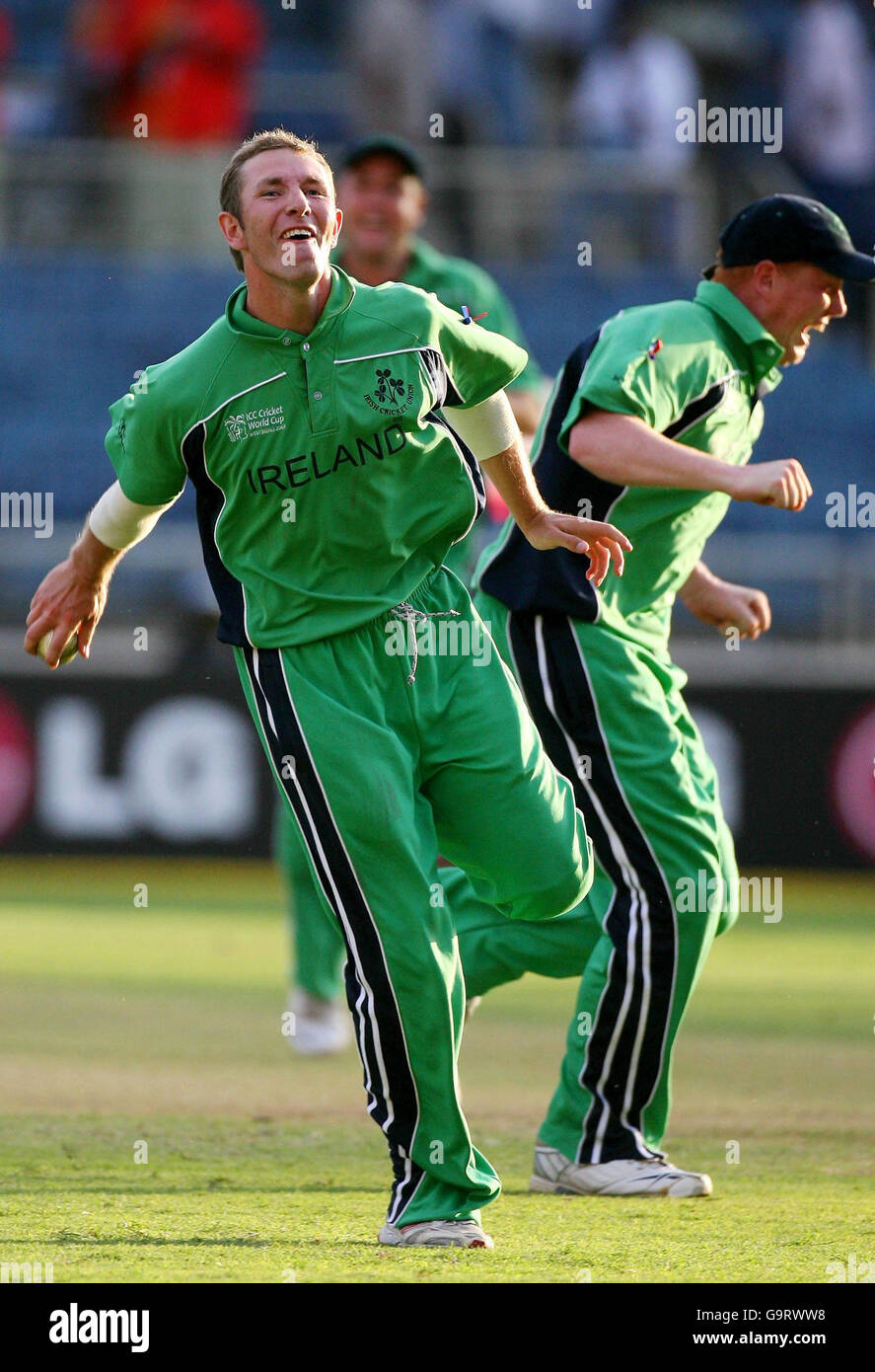 2007 cricket world cup final hi-res stock photography and images - Alamy
