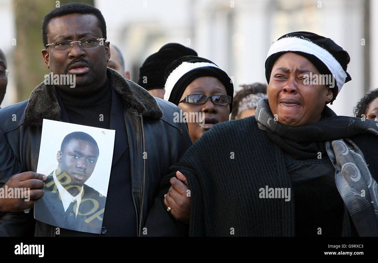 Ladjua Lesele (right), the mother of murdered schoolboy Kodjo Yenga ...