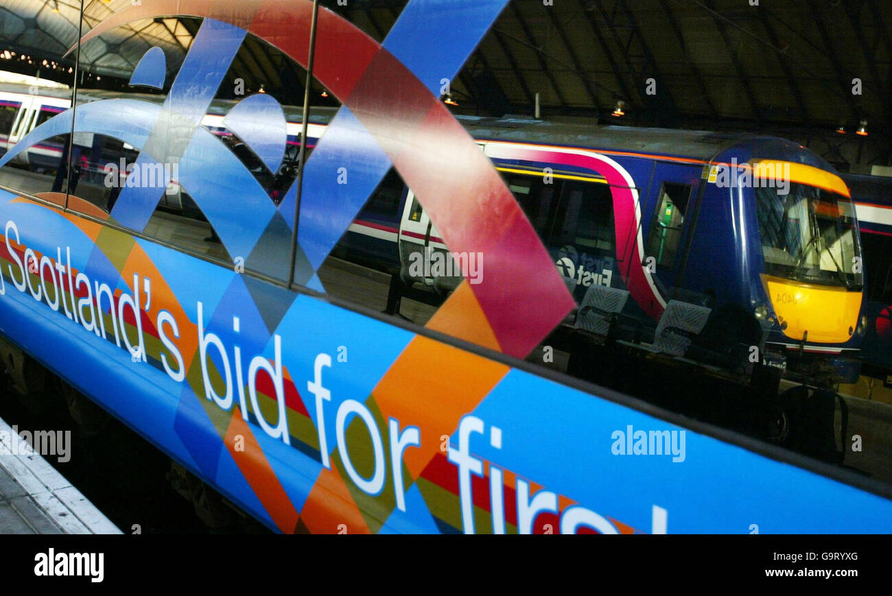 Glasgow's Commonwealth Games bid train unveiled Stock Photo - Alamy