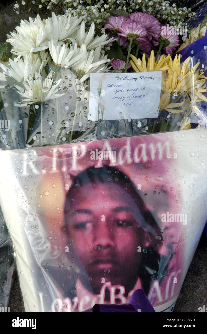 Boy stabbed to death in street Stock Photo - Alamy