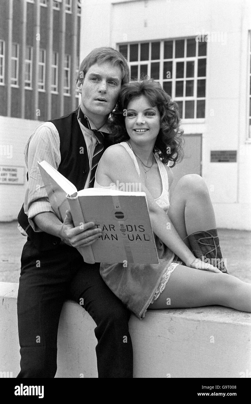 Actress sarah sutton hi-res stock photography and images - Alamy