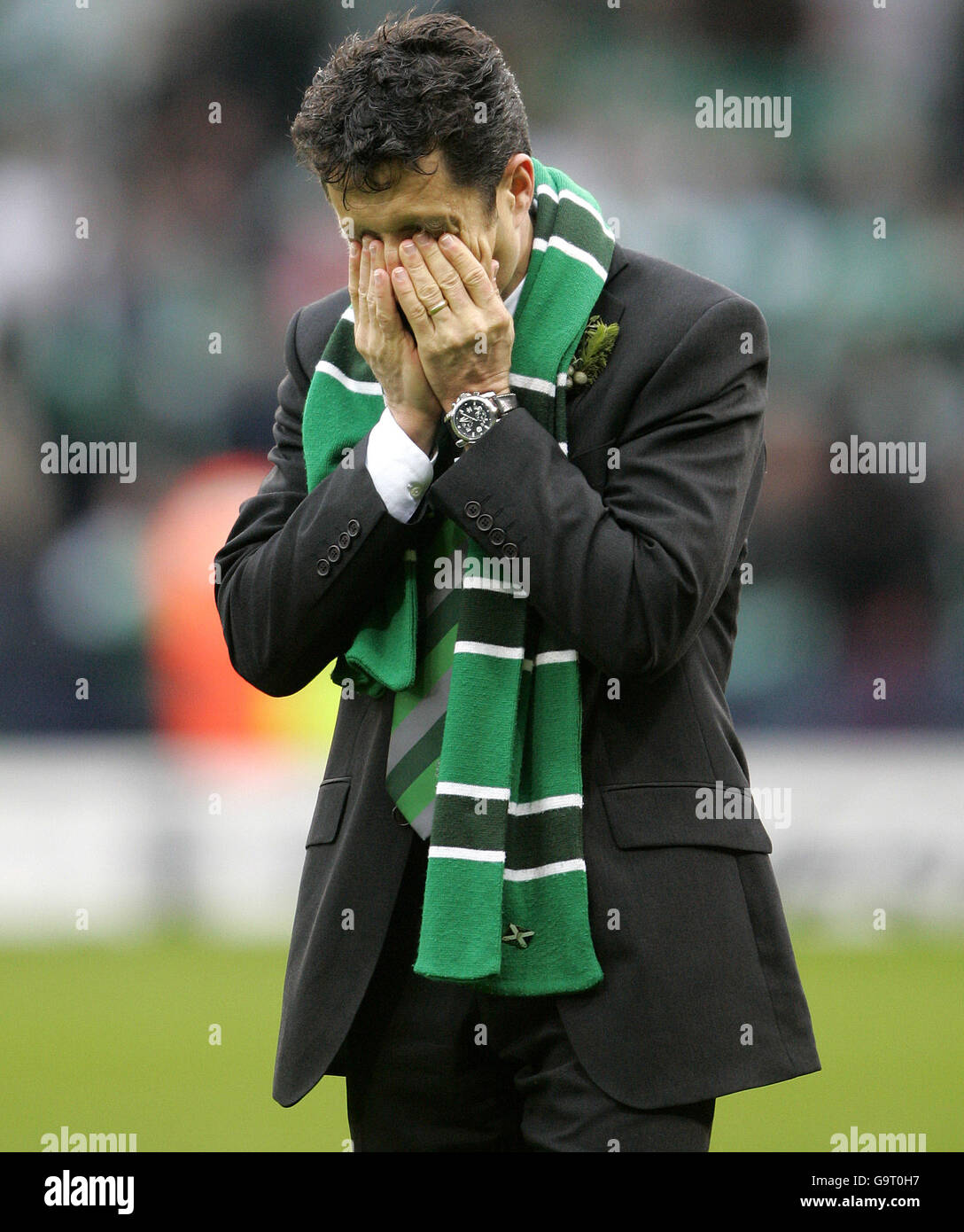 Sport football action collins john hi-res stock photography and images ...