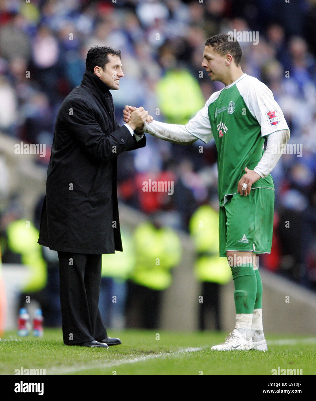 Hibernian manager john collins celebrates hi-res stock photography and ...