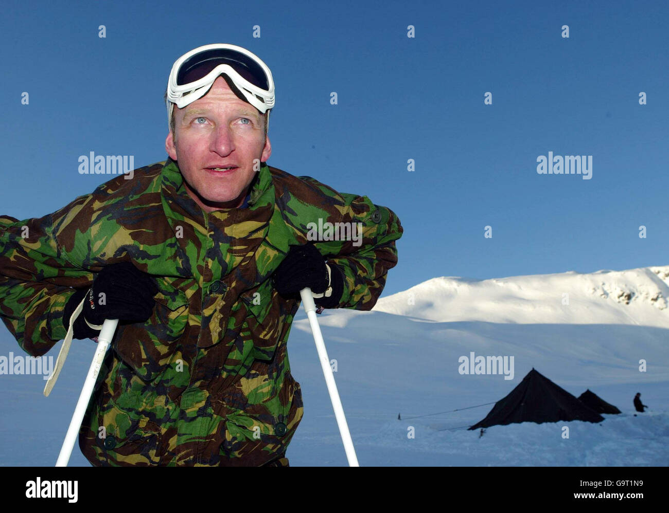 Royal marine reserve commando captain cormac hamilton hi-res stock ...