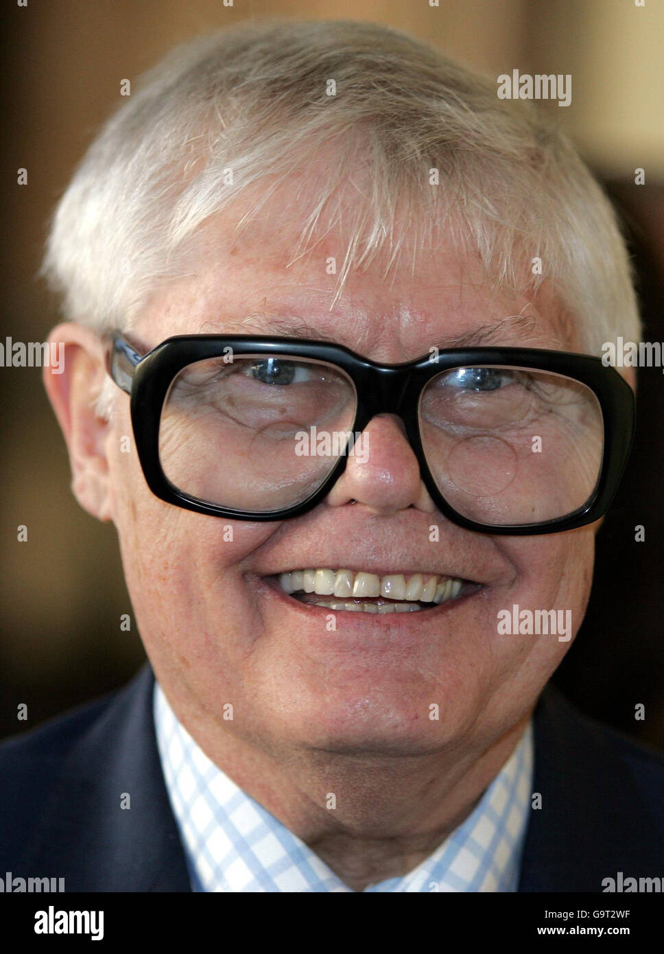 Chuck Harris arrives at Buckingham Palace for a reception for Americans in the UK Stock Photo ...