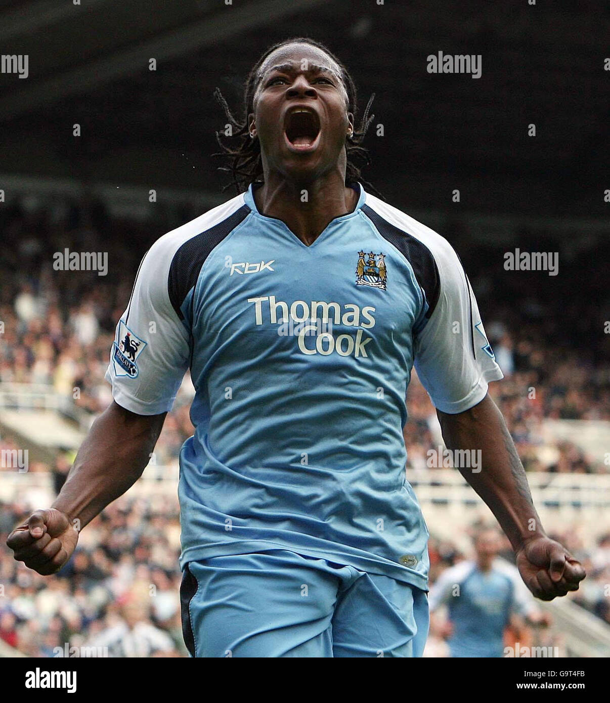 Manchester City's Emile Mpenza celebrates after scoring during the FA ...