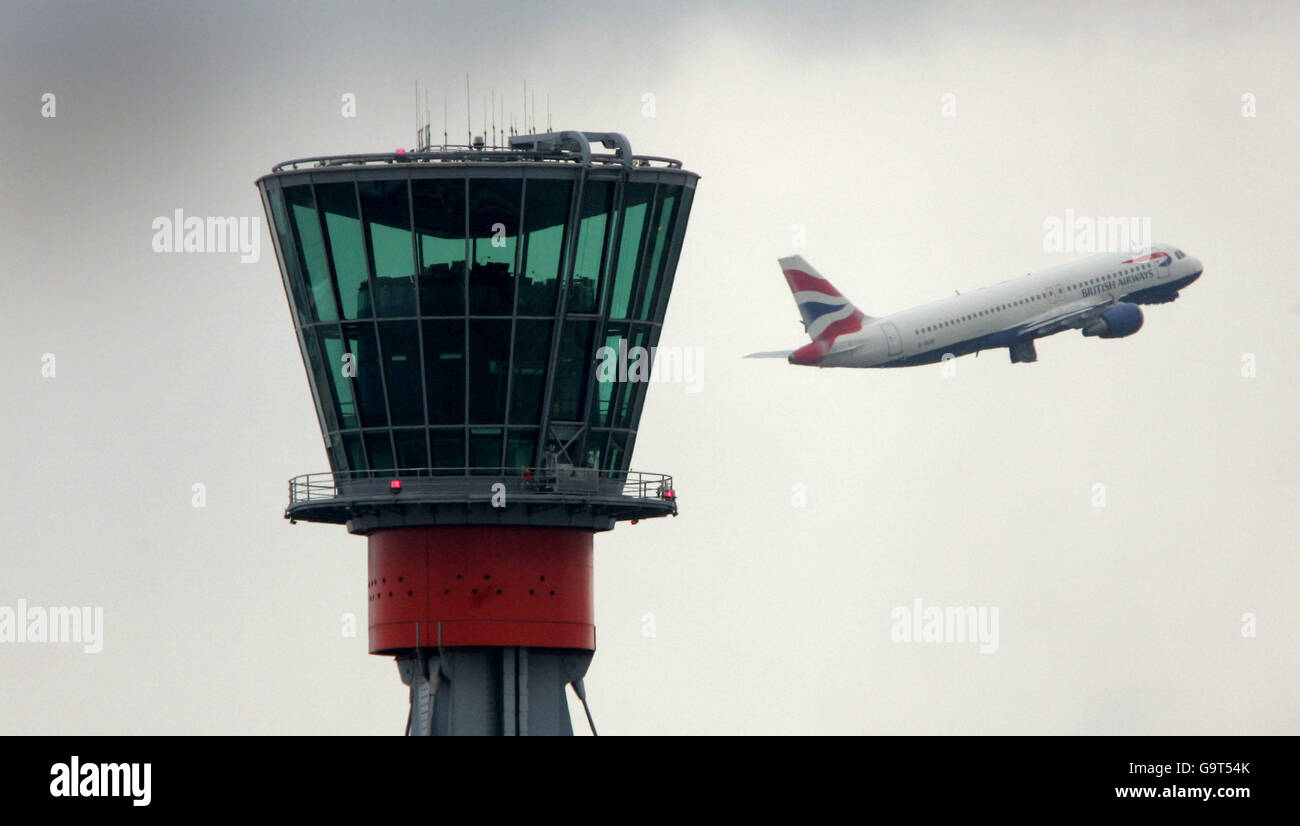 A British Airways passes the New Control Tower at Heathrow Airport it ...