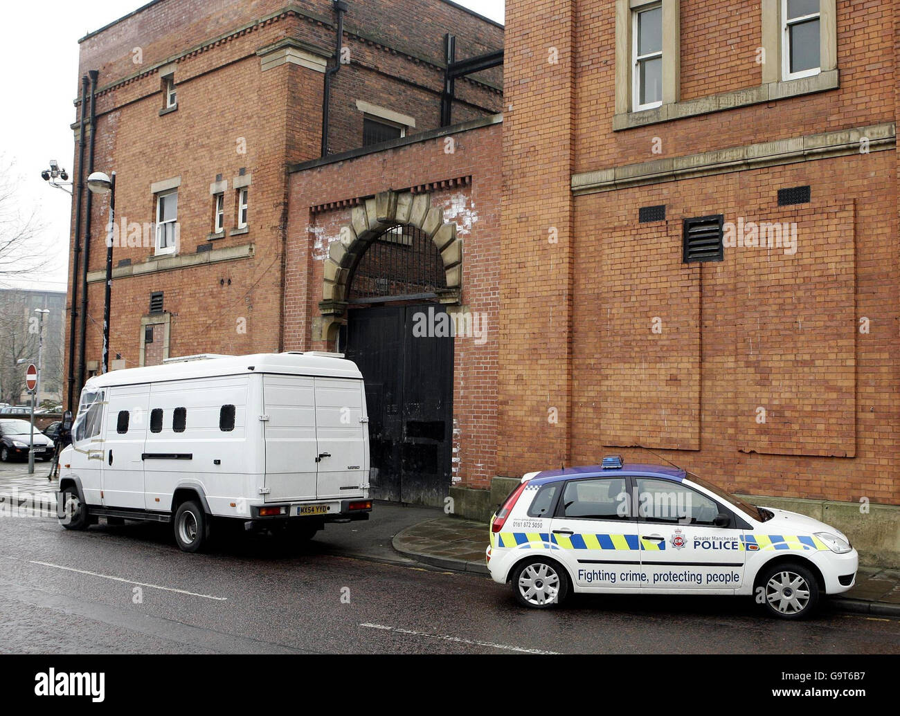 Prisoner prison van hi-res stock photography and images - Alamy