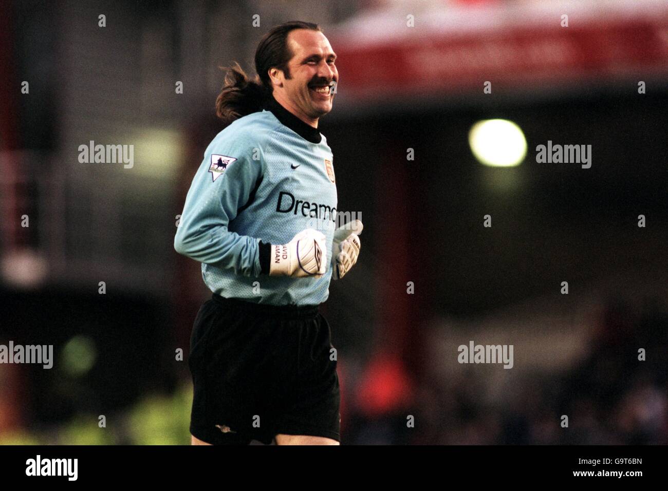 Arsenal goalkeeper David Seaman jogs back to his goal after taking a ...