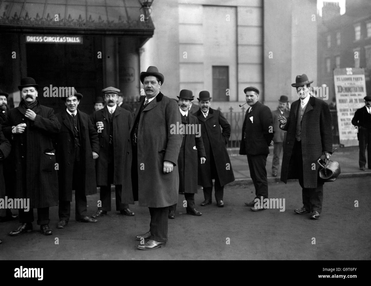 Labour will Black and White Stock Photos & Images - Alamy