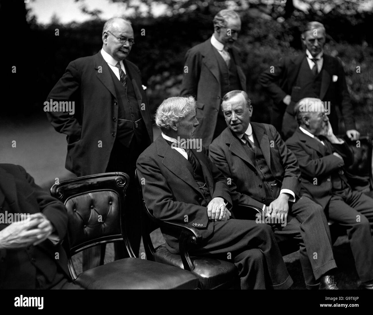 FIRST MEETING OF THE LABOUR CABINET Stock Photo - Alamy