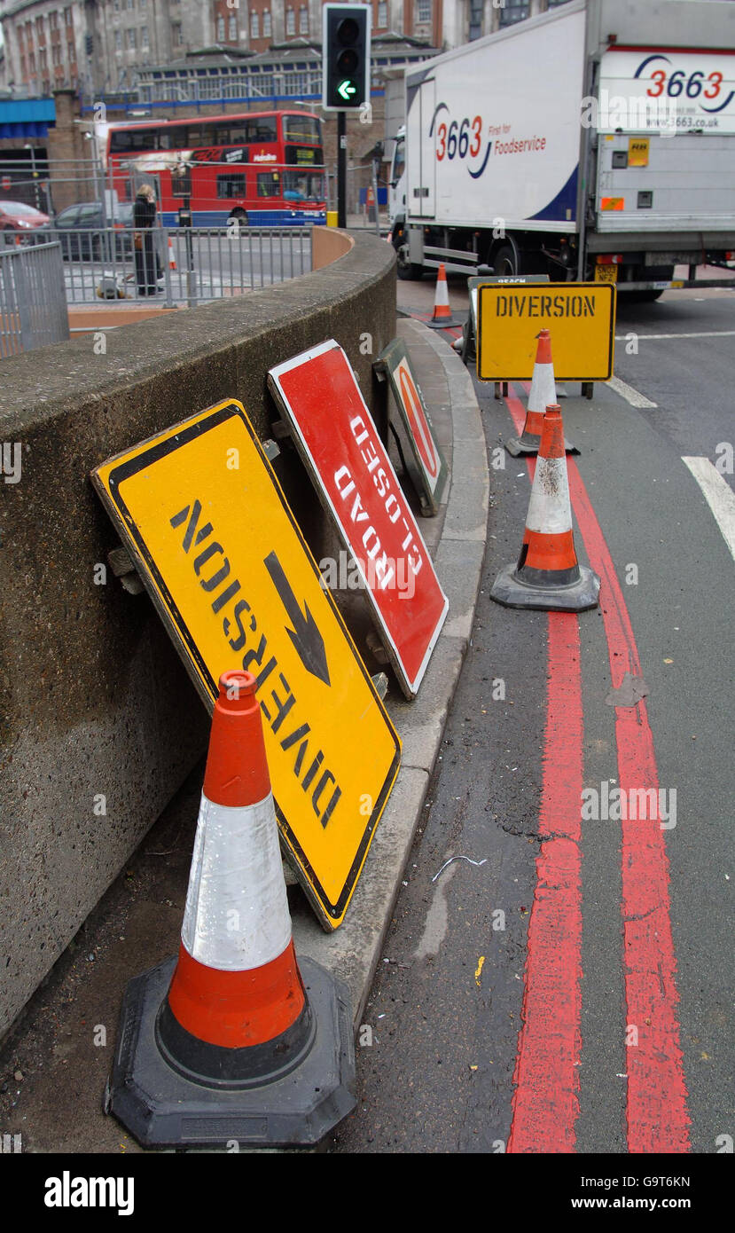 Pothole survey hi-res stock photography and images - Alamy