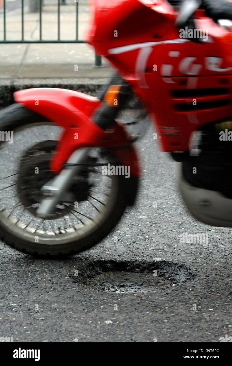 Pothole survey hi-res stock photography and images - Alamy