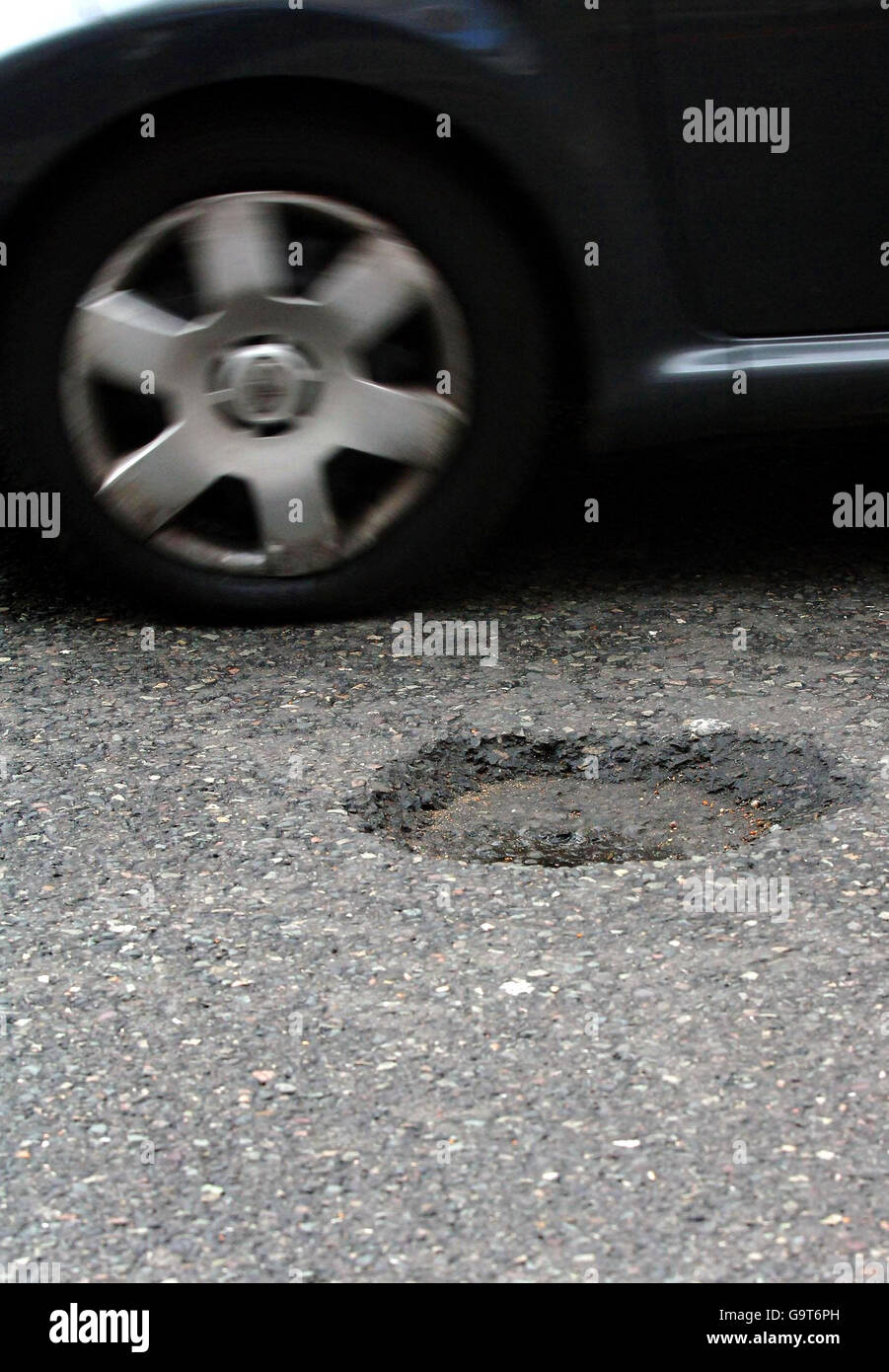 Car drives into ditch hi-res stock photography and images - Alamy