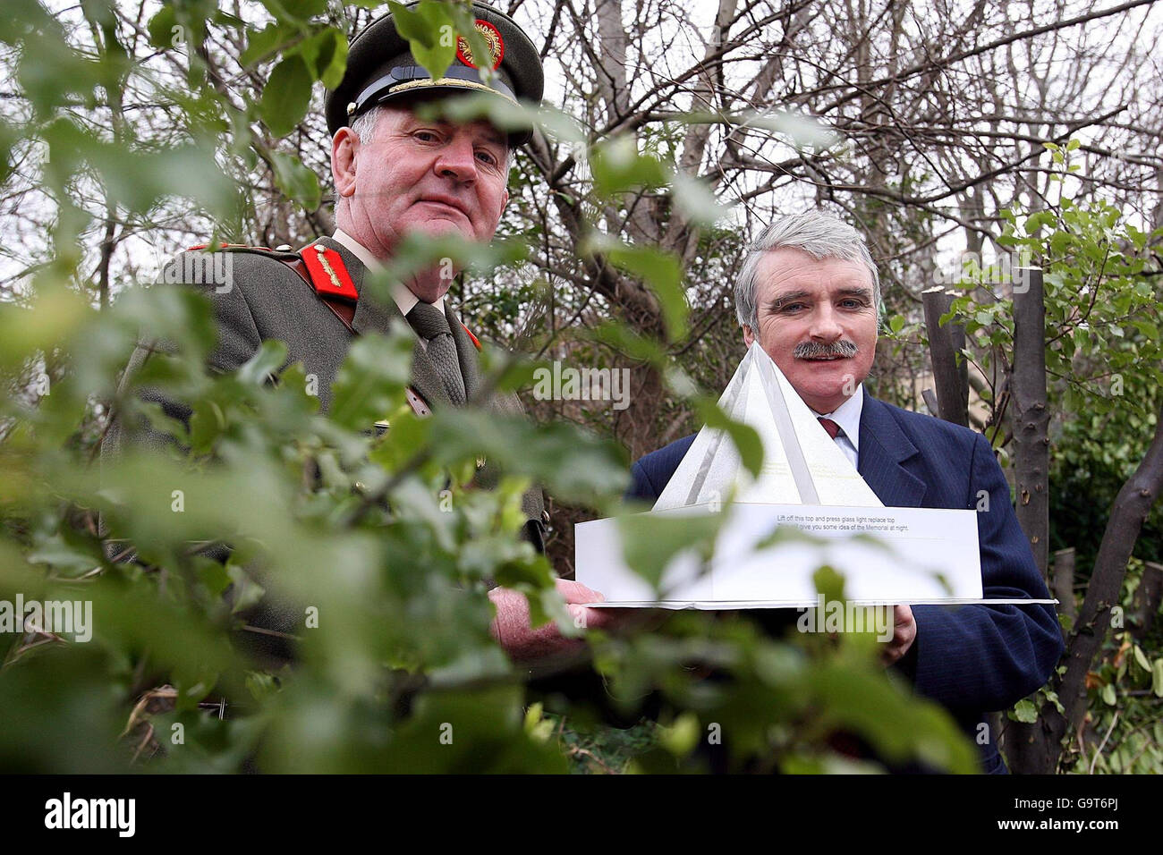 Chef of Staff of Defence Force Lt. Gen Jim Sreenan (left) and Minister ...