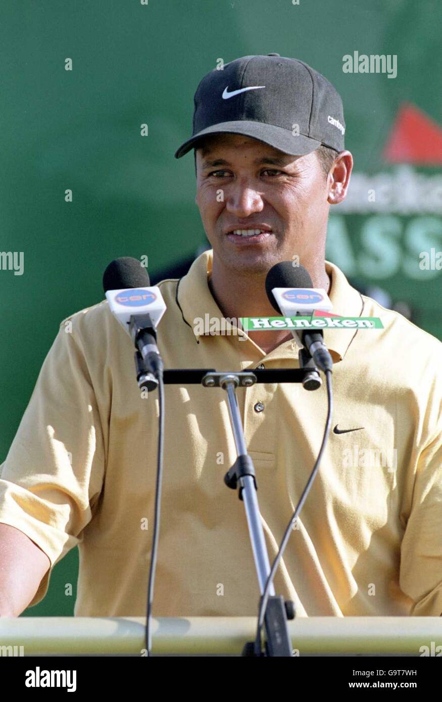 Michael Campbell gives an interview following his victory Stock Photo ...