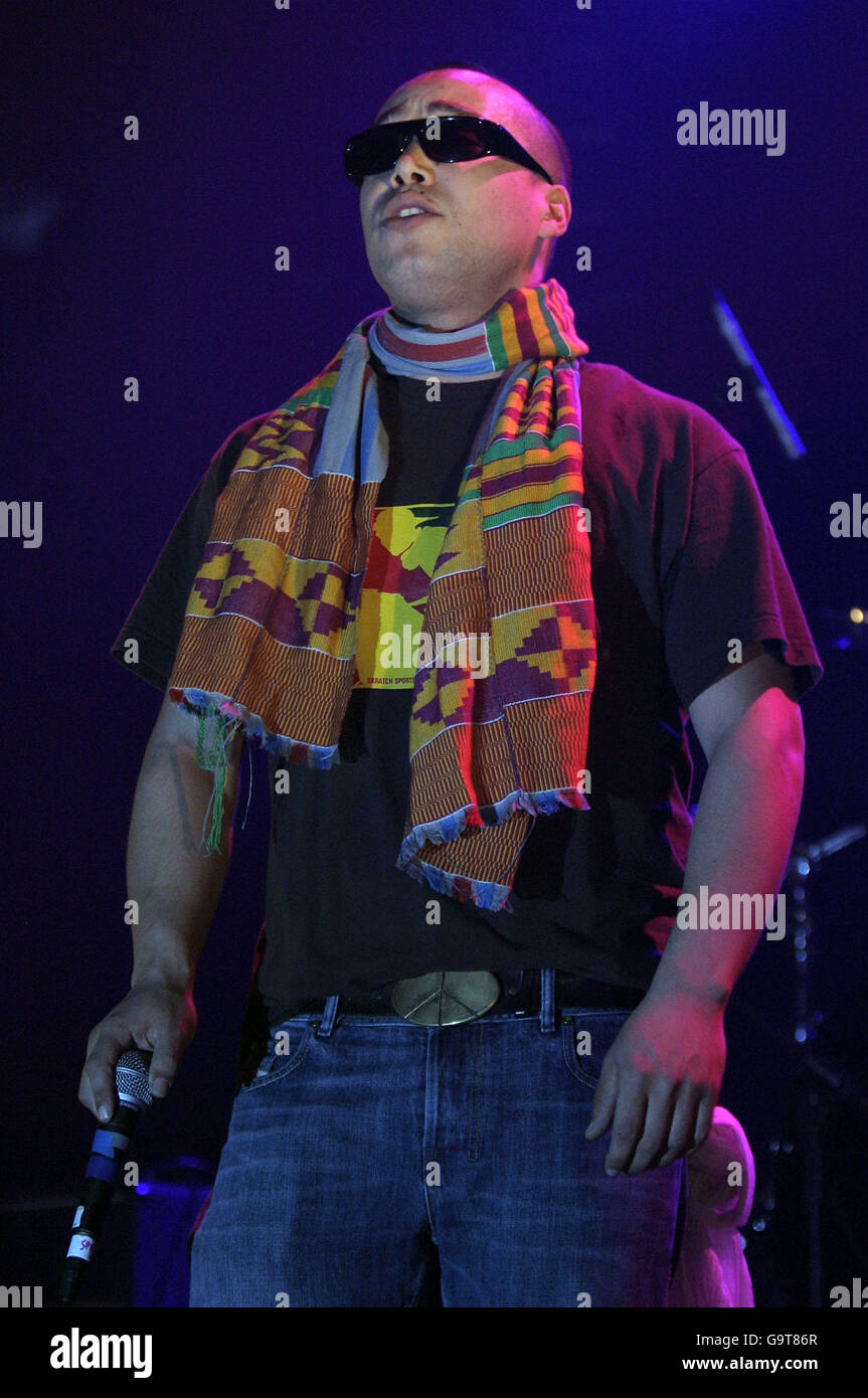 Finlay quaye hi-res stock photography and images - Alamy