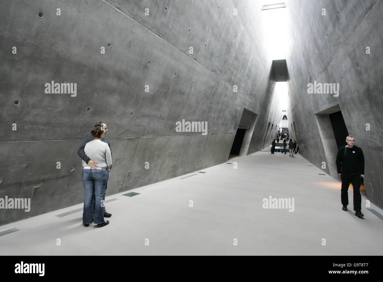 The Holocaust museum, Yad Vashem, in Jerusalem Stock Photo - Alamy