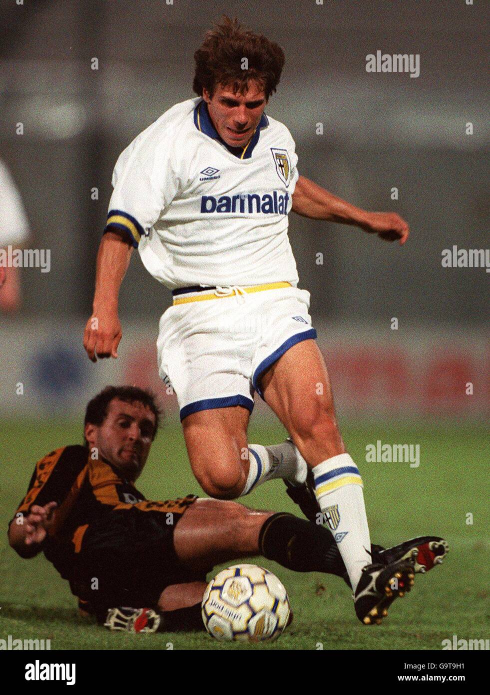 Soccer - Friendly - Parma v Boca Juniors Stock Photo - Alamy