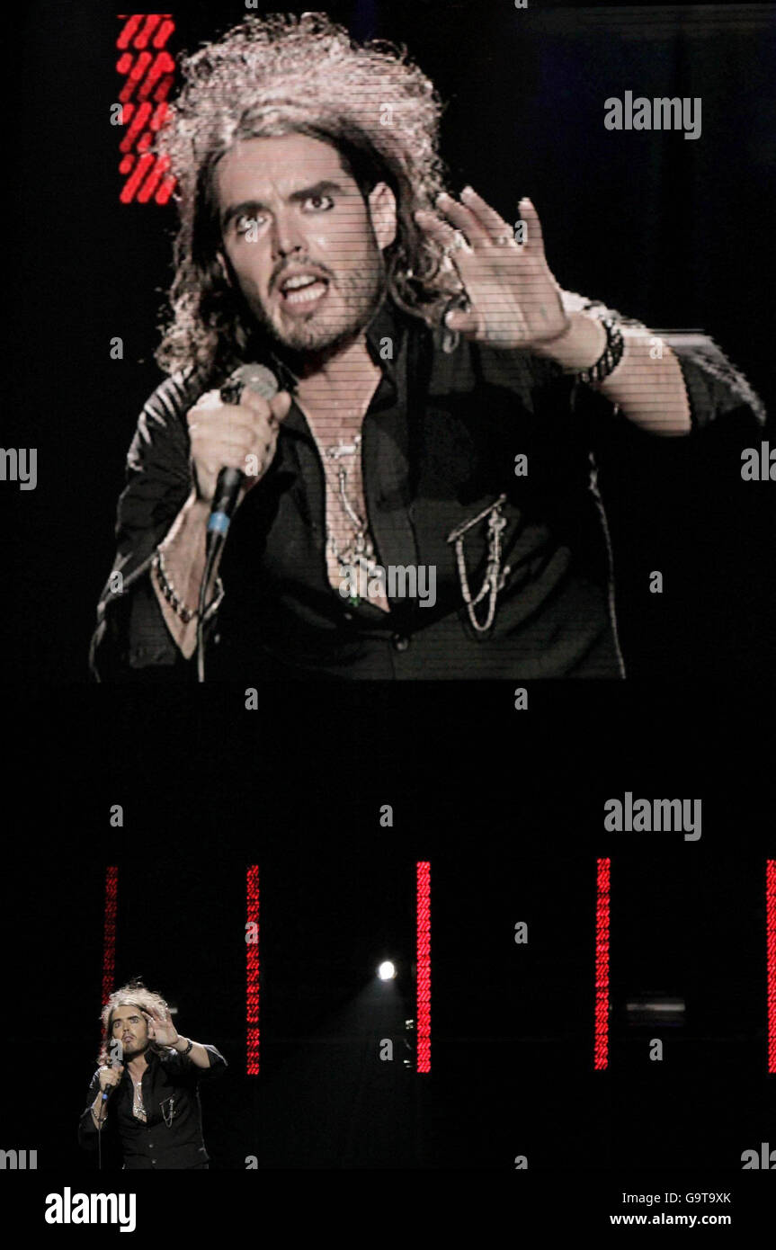 Teenage Cancer Trust - The Goth Detectives - London Stock Photo - Alamy