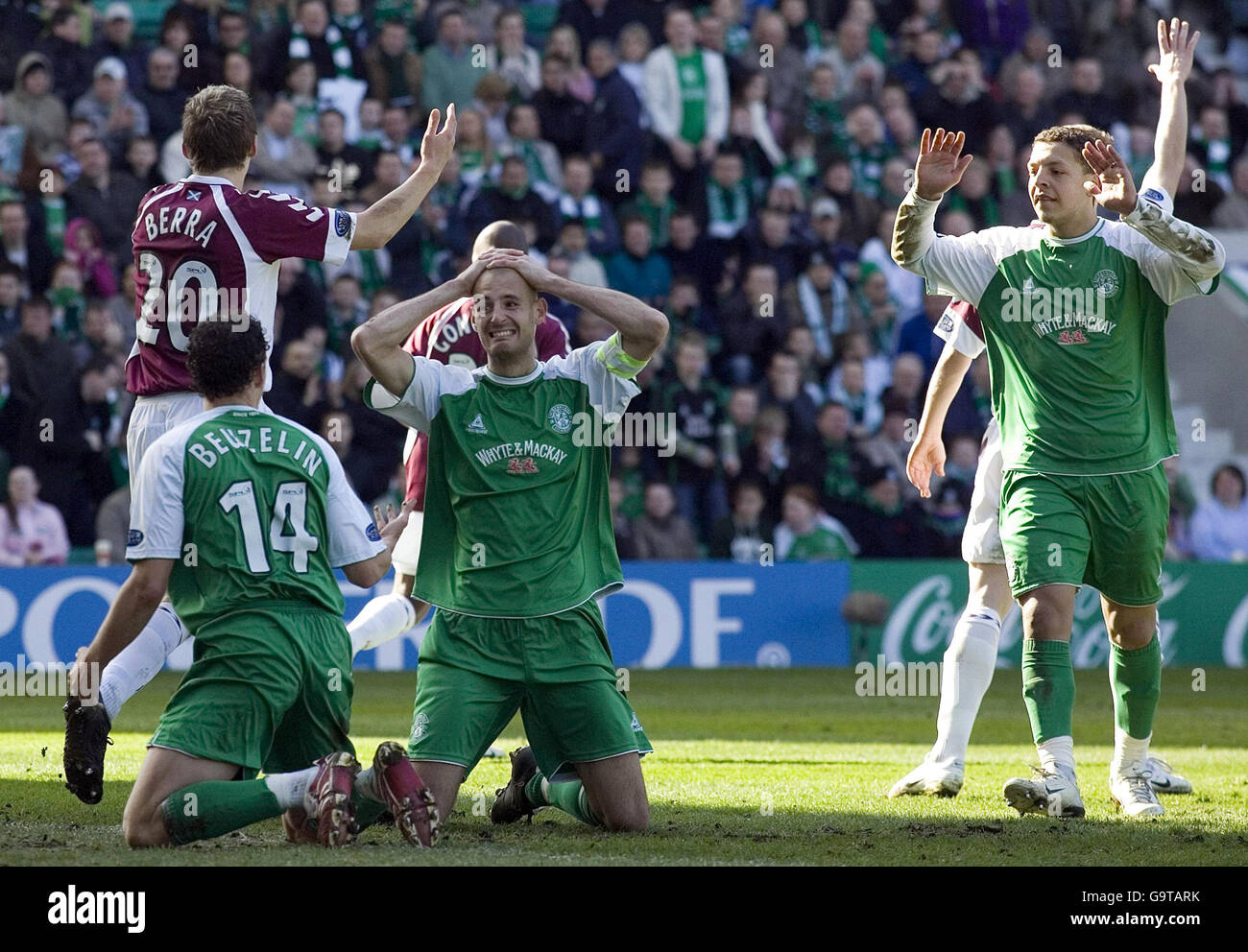 Hibernians rob jones hi-res stock photography and images - Alamy