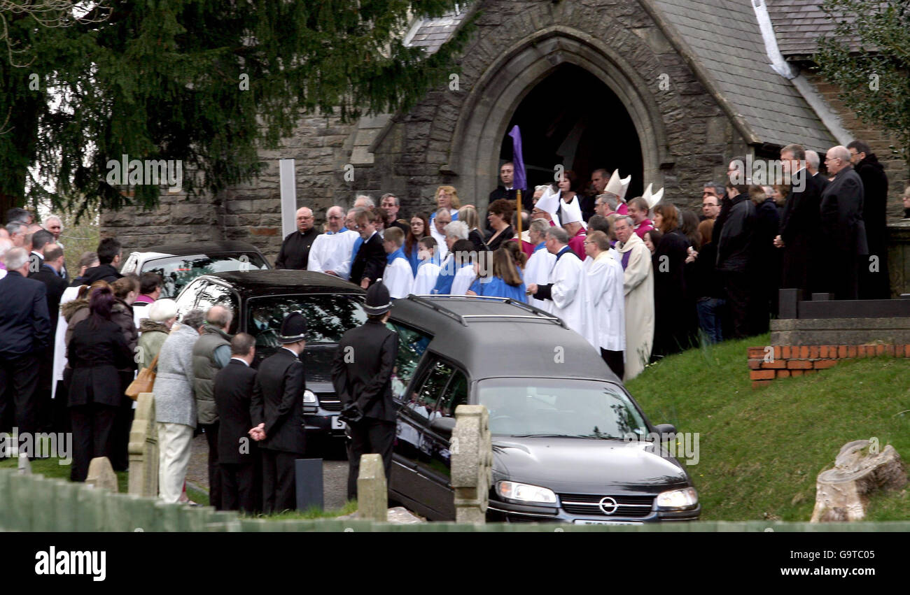 Father Paul Bennett funeral Stock Photo - Alamy