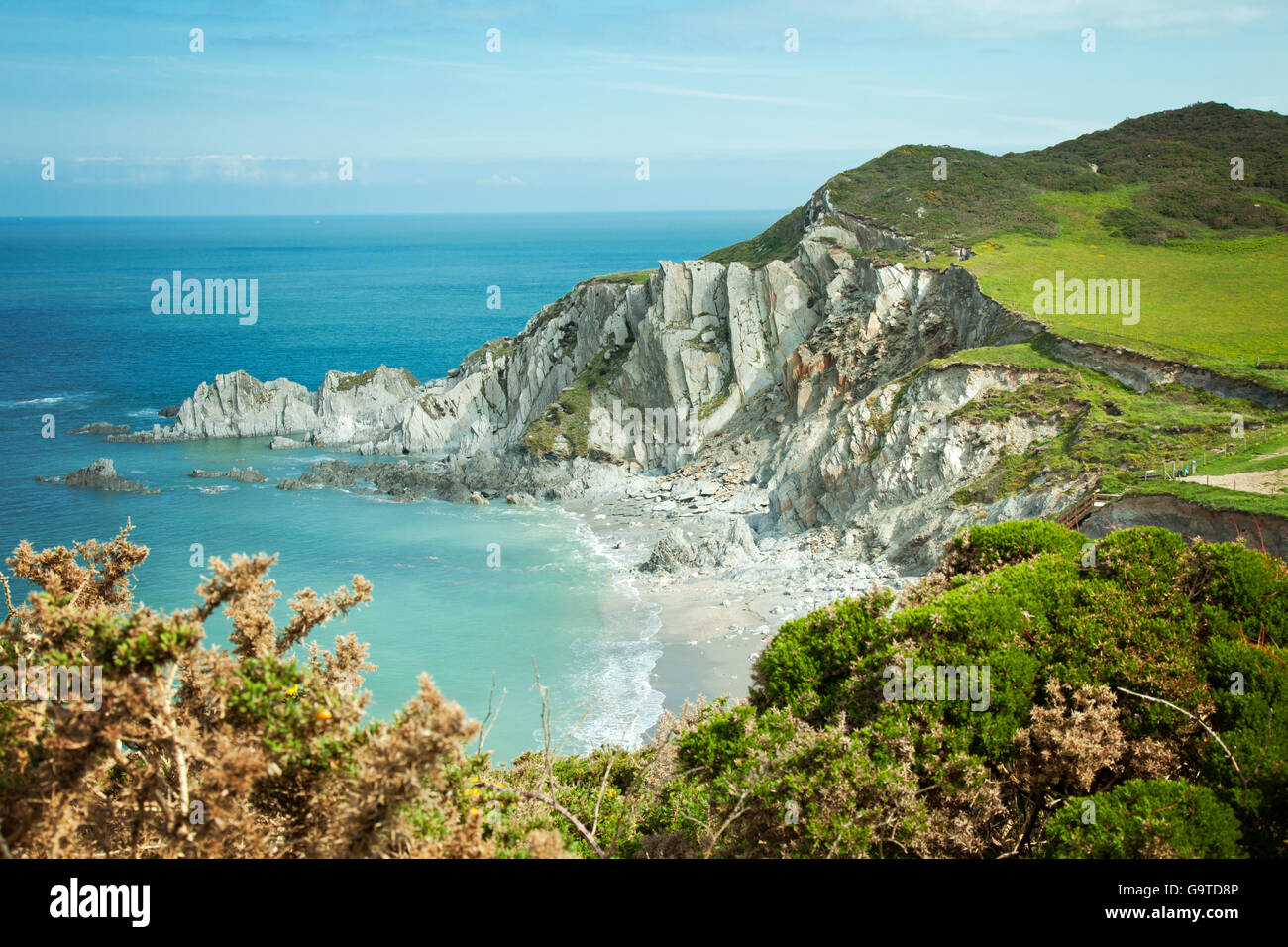 South west coastal path overlooking Rockham Bay, Mortehoe, Devon Stock ...