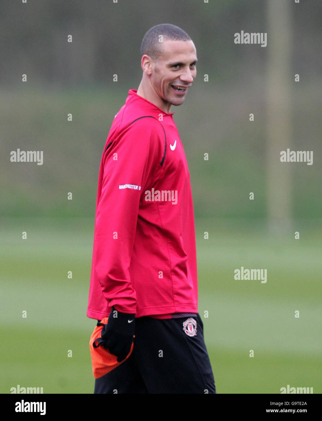 Rio ferdinand training hi-res stock photography and images - Alamy