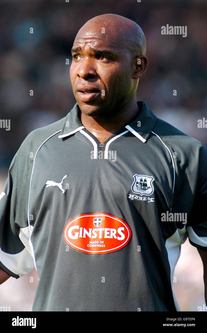 Football barry hayles hi-res stock photography and images - Alamy