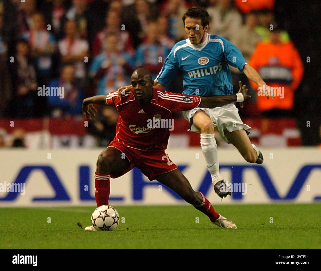 Liverpool v psv hi-res stock photography and images - Alamy