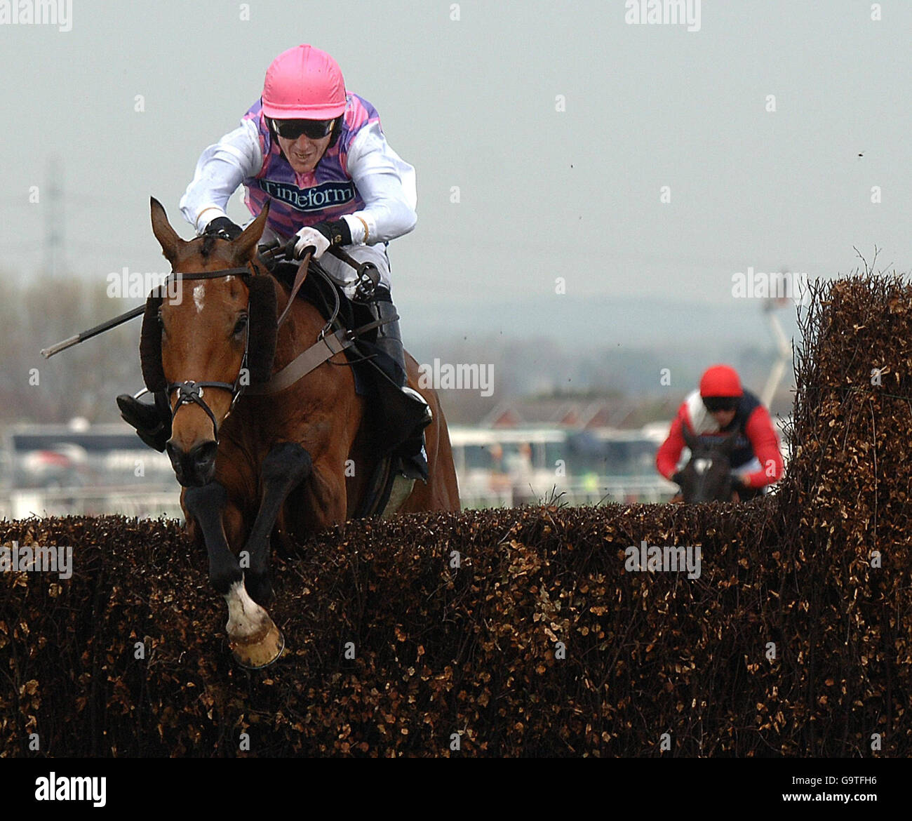 Horse Racing - The John Smith's Grand National Meeting - Aintree ...