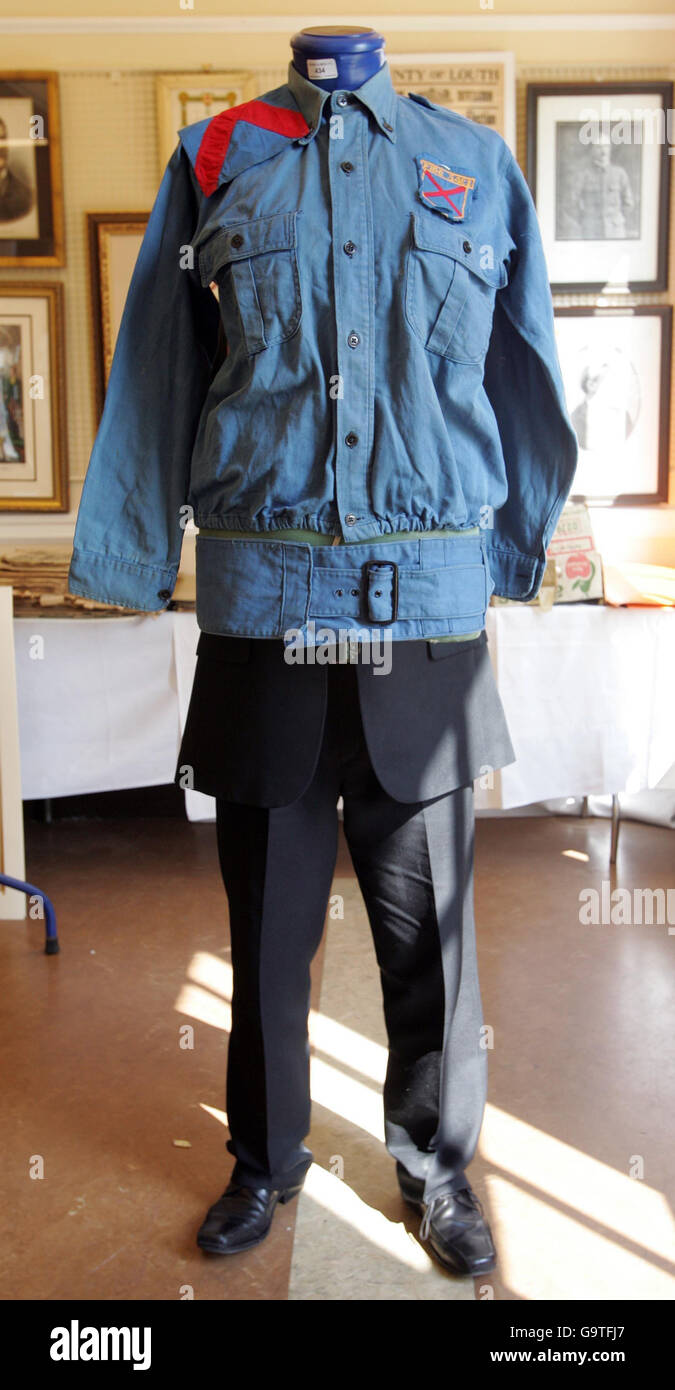 A rare original Fine Gael Blueshirt, estimated at 4000 - 6000 euro, is ...