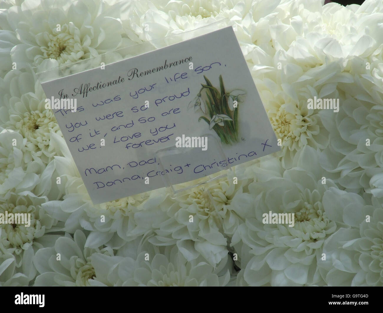 Hundreds gather for funeral of soldier, 18 Stock Photo - Alamy Hundreds gather for funeral of soldier, 18 Stock Photo - Alamy