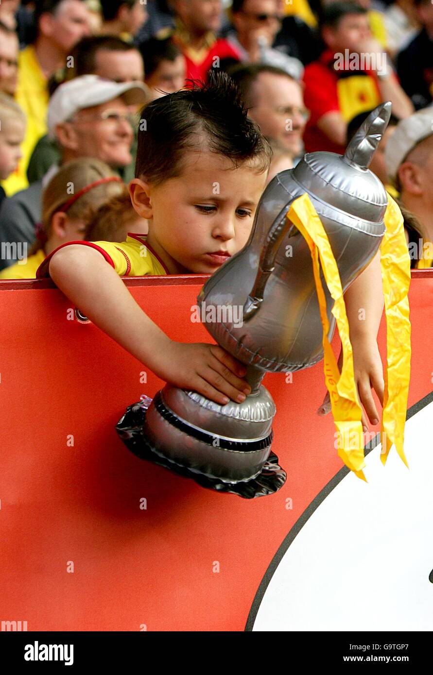 Sad manchester united fan hi-res stock photography and images - Alamy