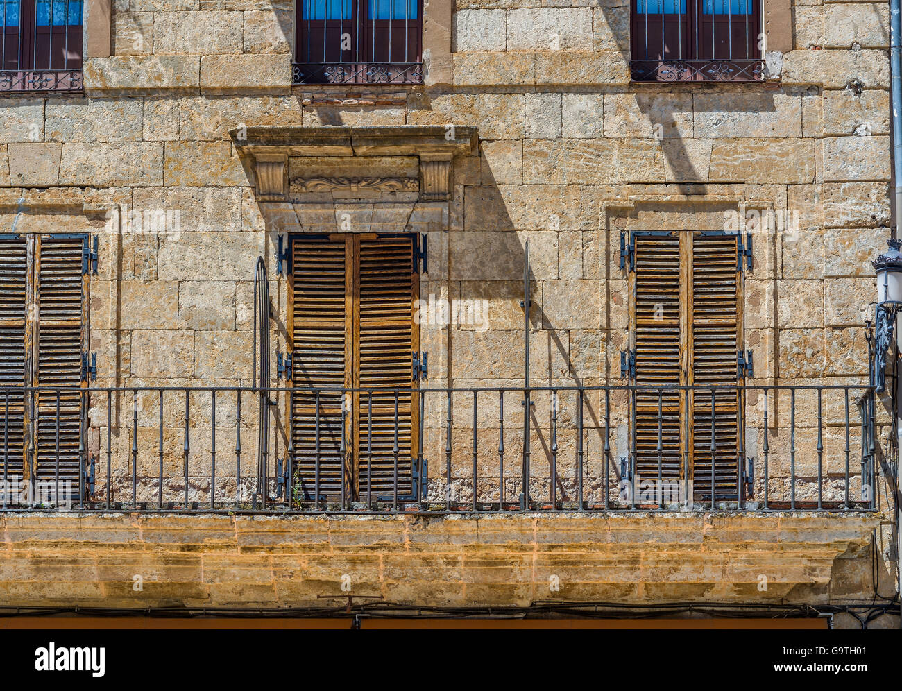 European balcony hi-res stock photography and images - Alamy