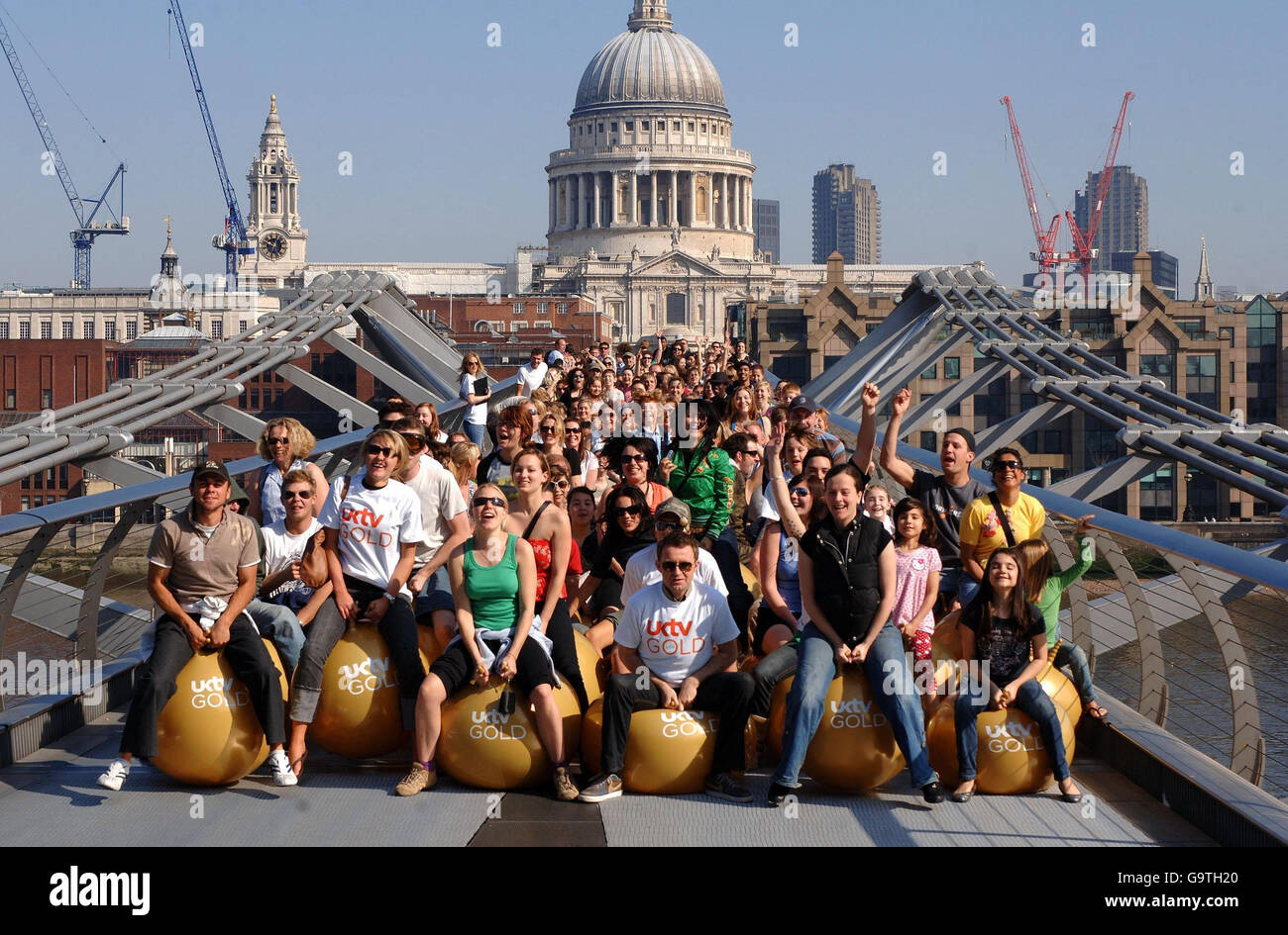 Space hoppers world record hi-res stock photography and images - Alamy