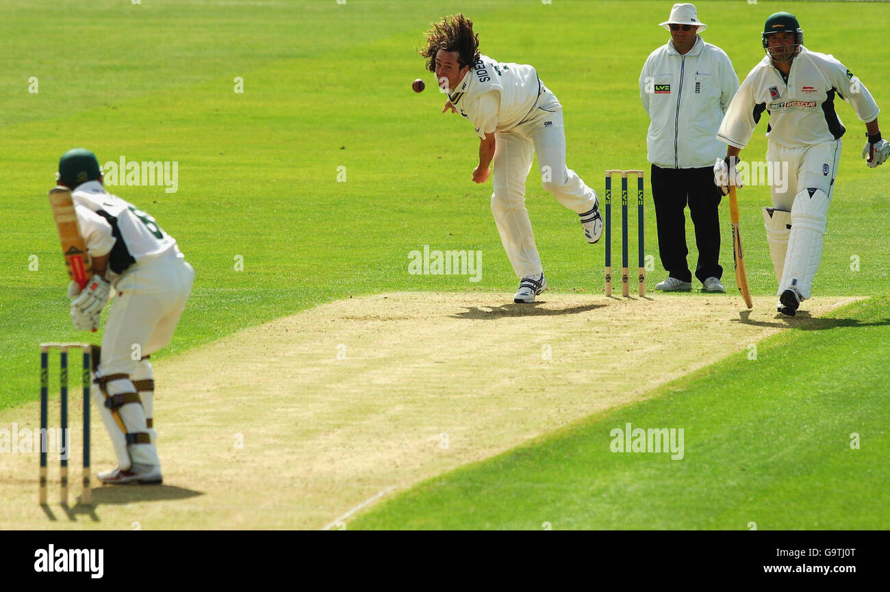 Cricket - Liverpool Victoria County Championship - Division Two ...