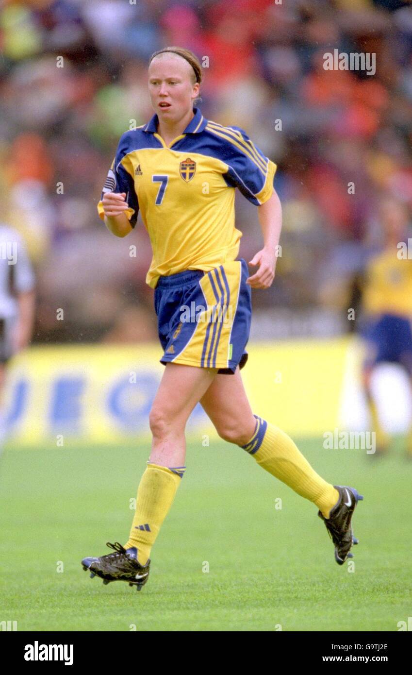 Women's Soccer - UEFA European Championship 2001 - Final - Germany v ...