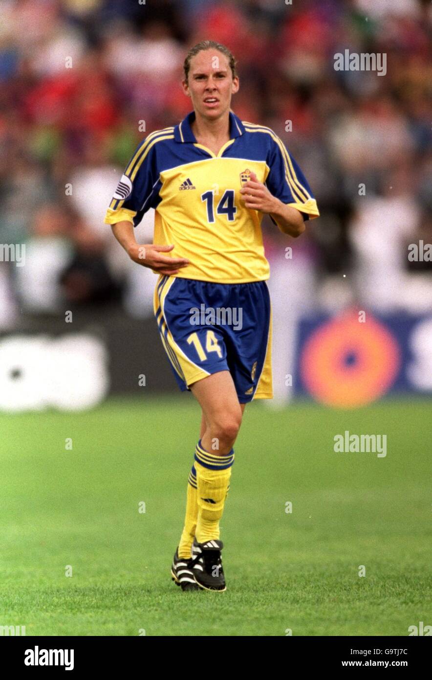 Women's Soccer - UEFA European Championship 2001 - Final - Germany v ...