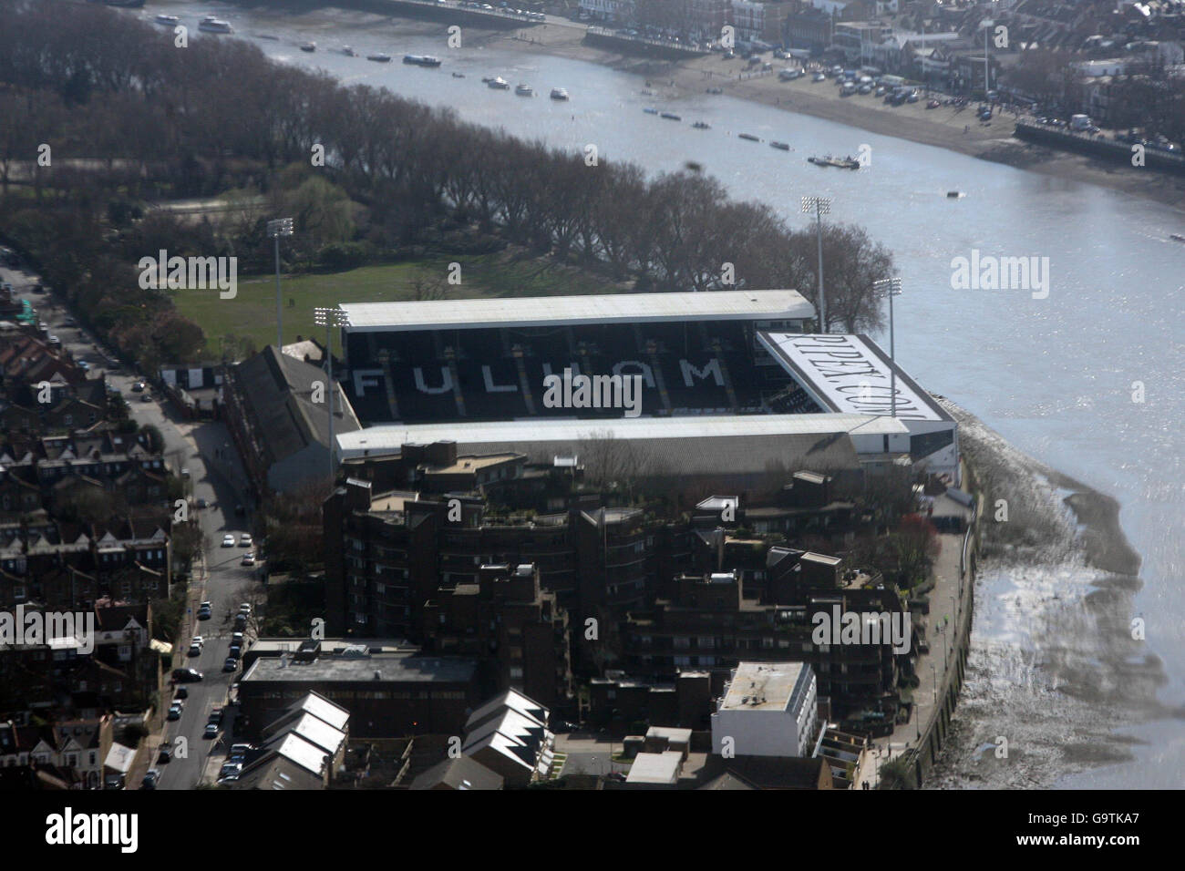 Football stadium aerial london hi-res stock photography and images - Alamy