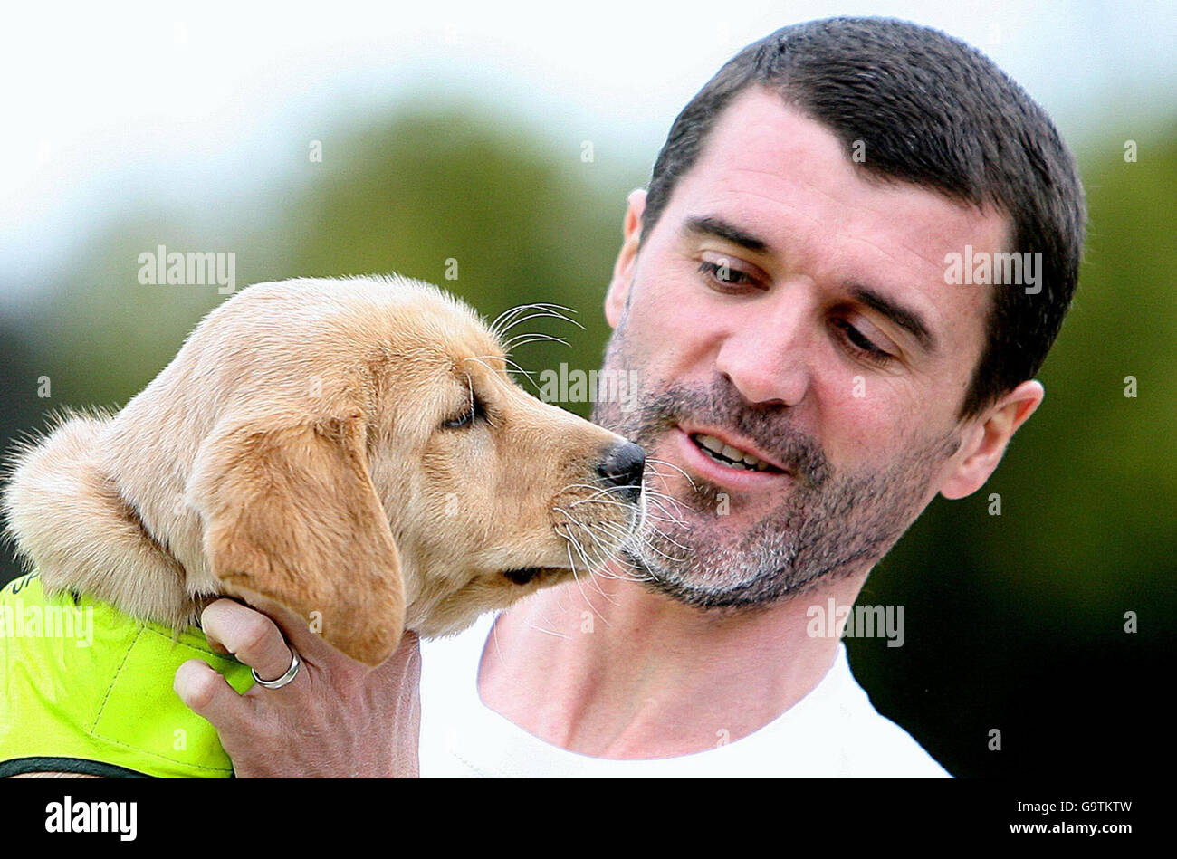 Roy Keane launches Irish Guide Dogs for the Blind's 2007 fundraising ...