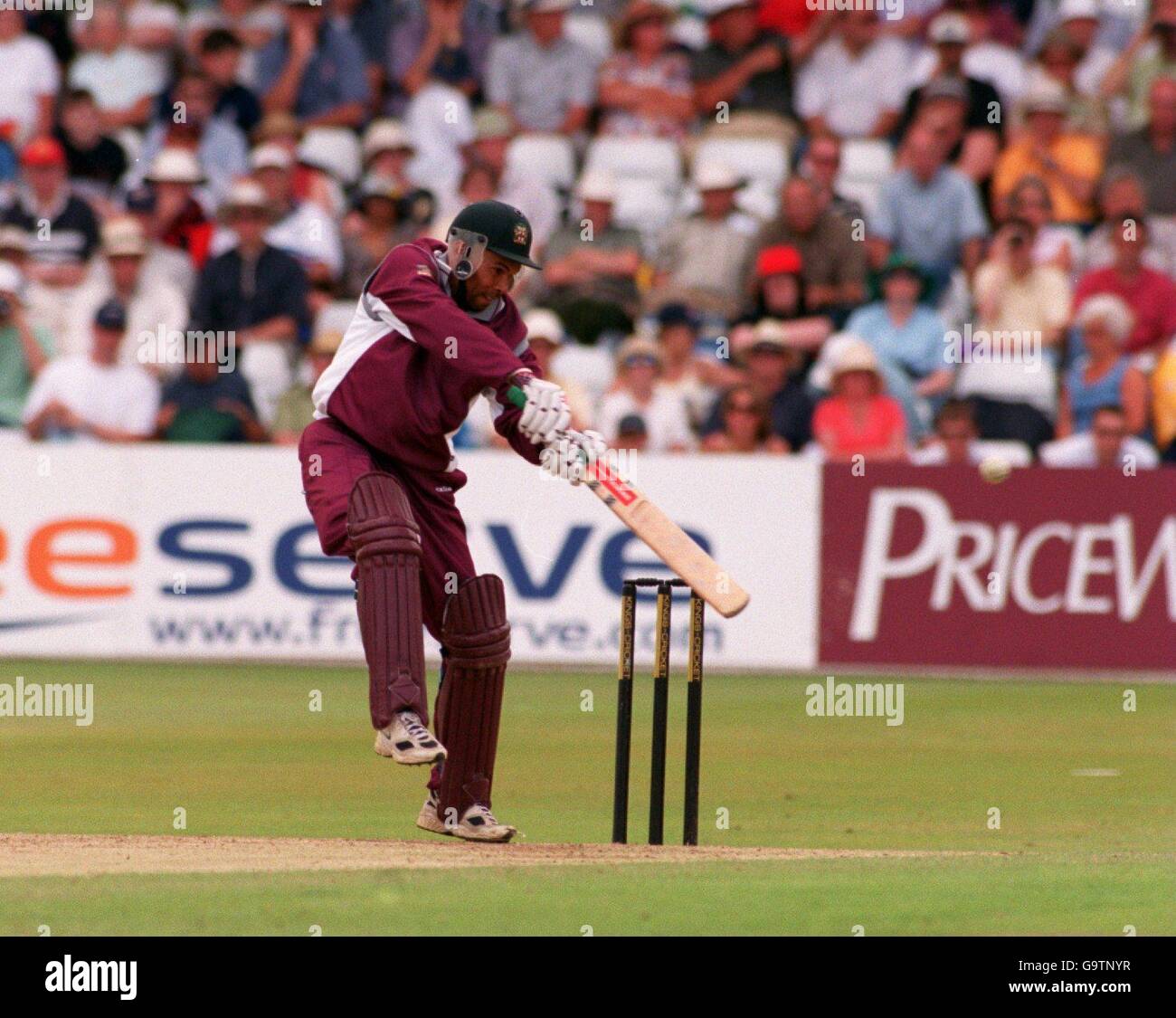 Sir garfield sobers xi v sir richard hadlee xi hi-res stock photography ...