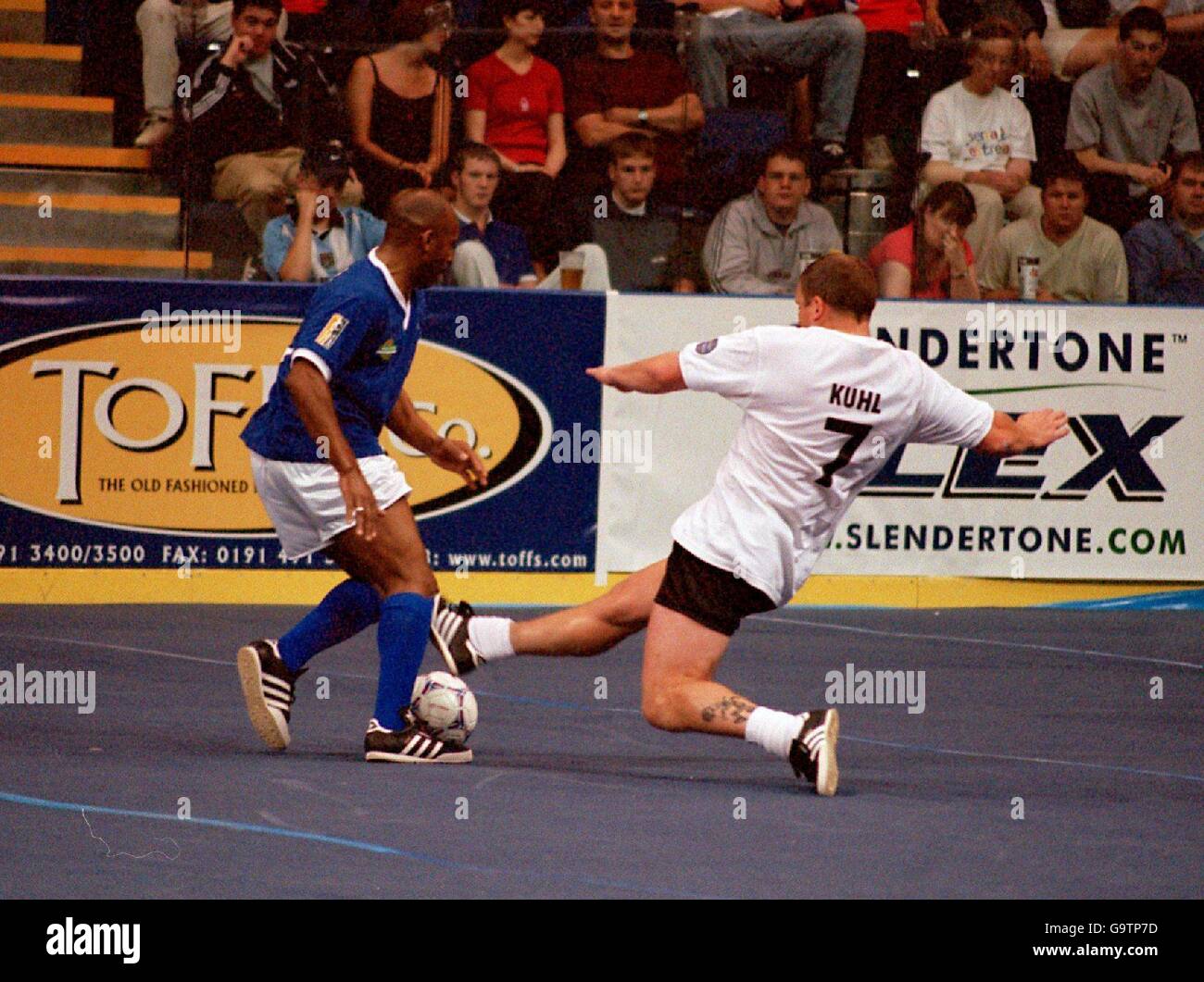 Derby countys martin kuhl charges down the ieicester attack hi-res ...